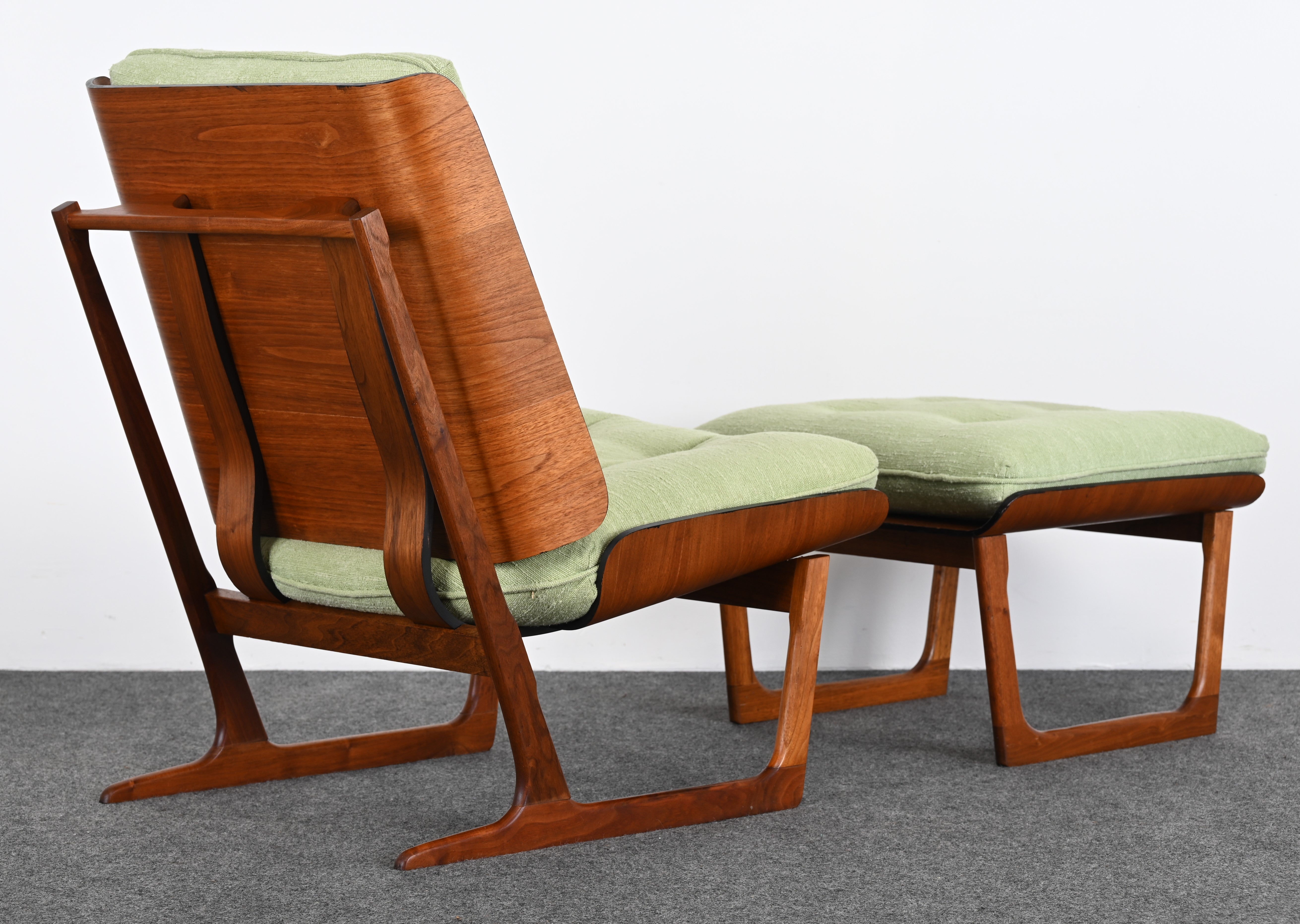 Sled Chair and Ottoman by Hans Juergens for Deco House, 1960s at ...
