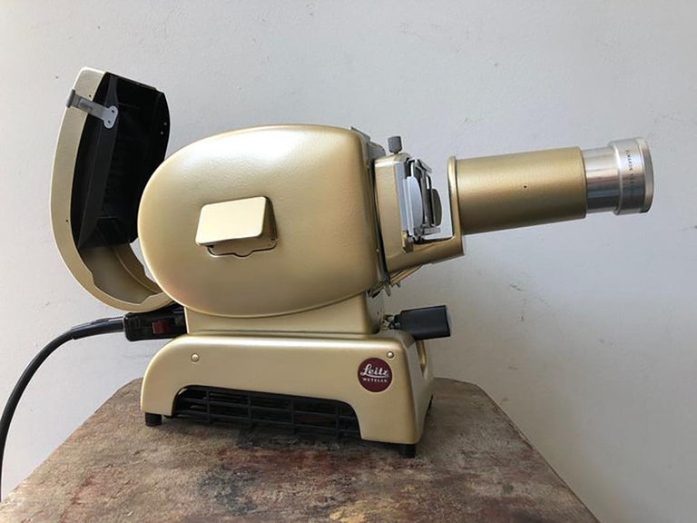 Slide Projector Leitz 'Leica' Prado 250 For Sale at 1stDibs | leitz ...