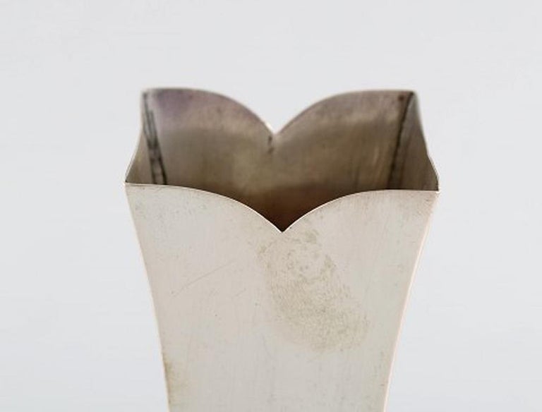 Slim Modernist Silver Vase, WMF ‘Württembergische Metallwarenfabrik ...