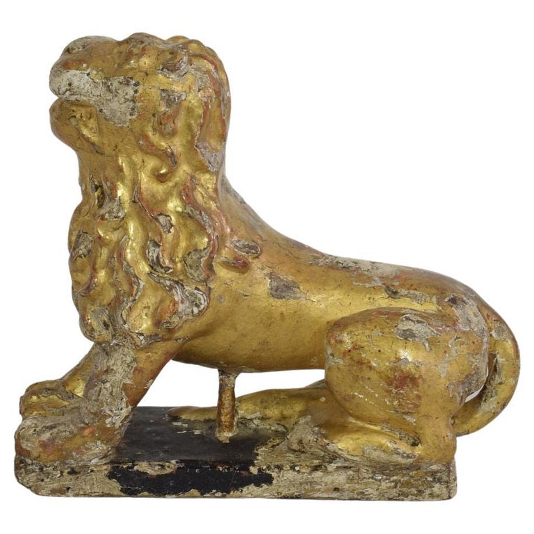 Small 17th Century Carved Giltwood Lion at 1stDibs