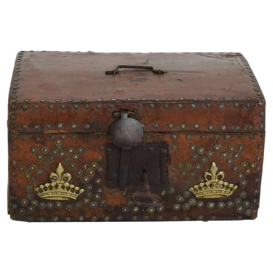 Antique Gentlemen's Leather Collar Box at 1stDibs