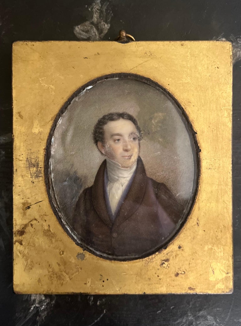 Small 1880s Portrait of a Gentleman in Gilt Frame For Sale at 1stDibs