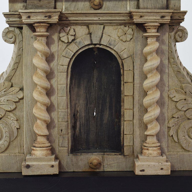 Small 18th Century French Carved Oak Baroque Altar Niche at 1stDibs ...