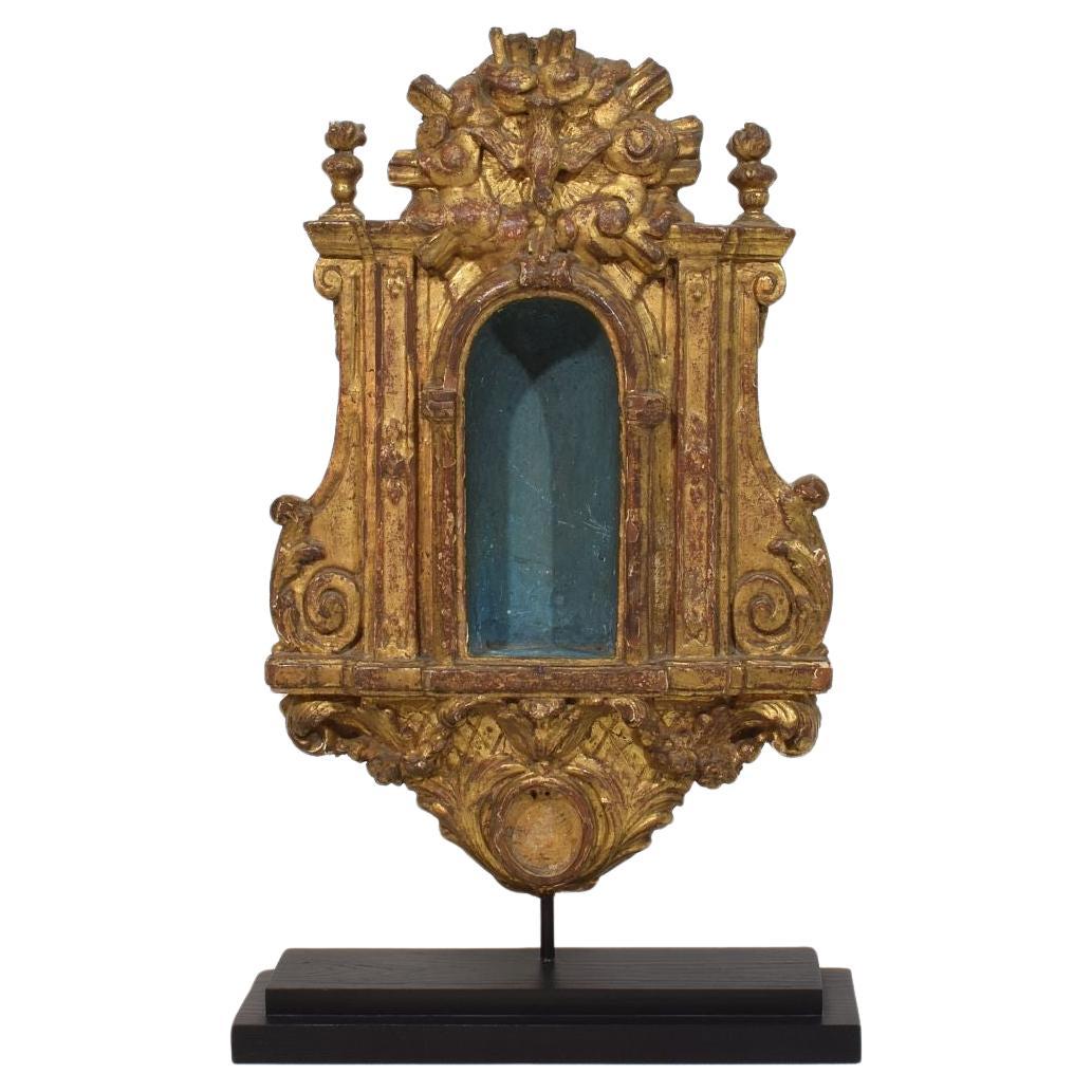Italian 18th Century Baroque Carved Wooden Reliquary Shrine For Sale at ...