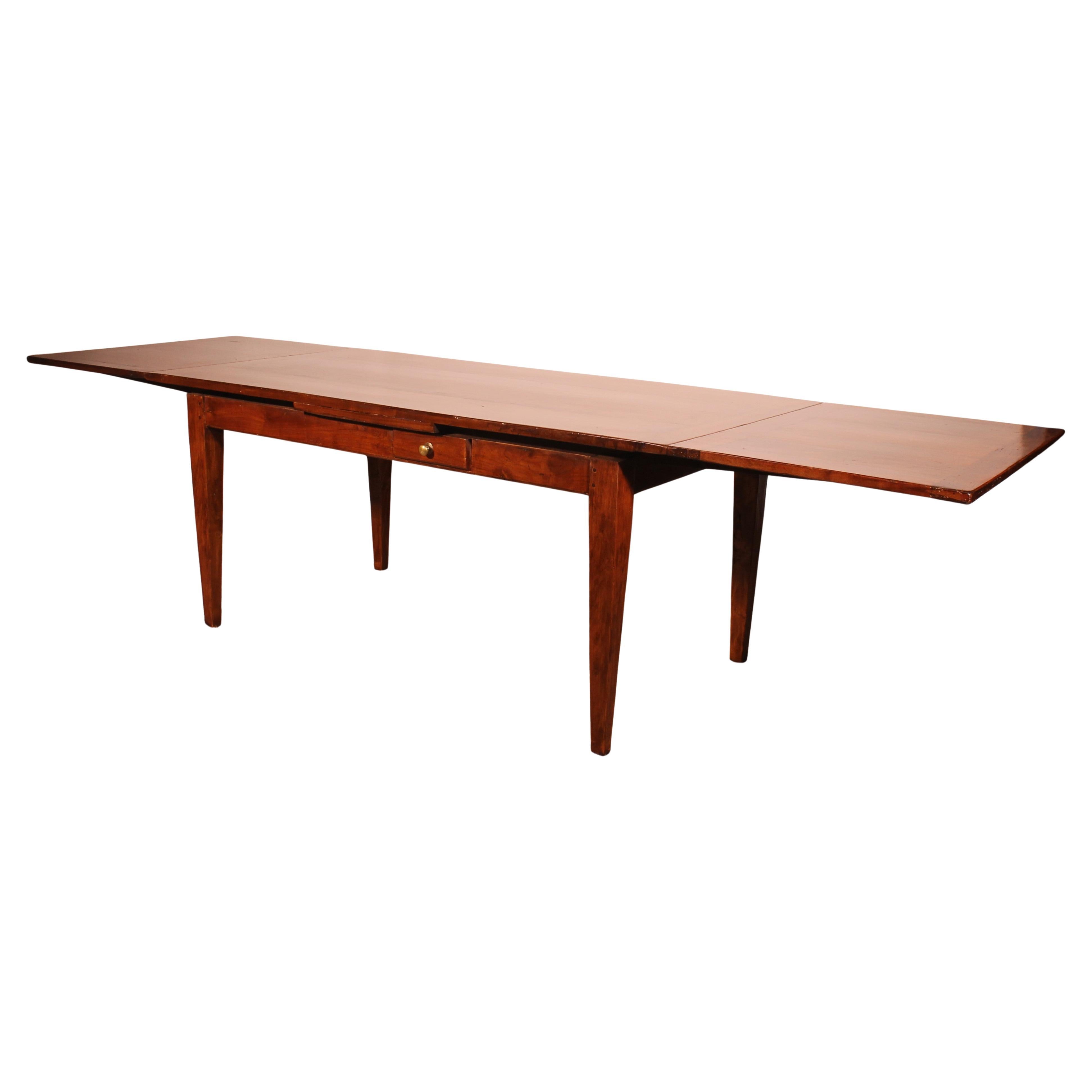 Small 19th Century Desk With Straight Legs For Sale at 1stDibs