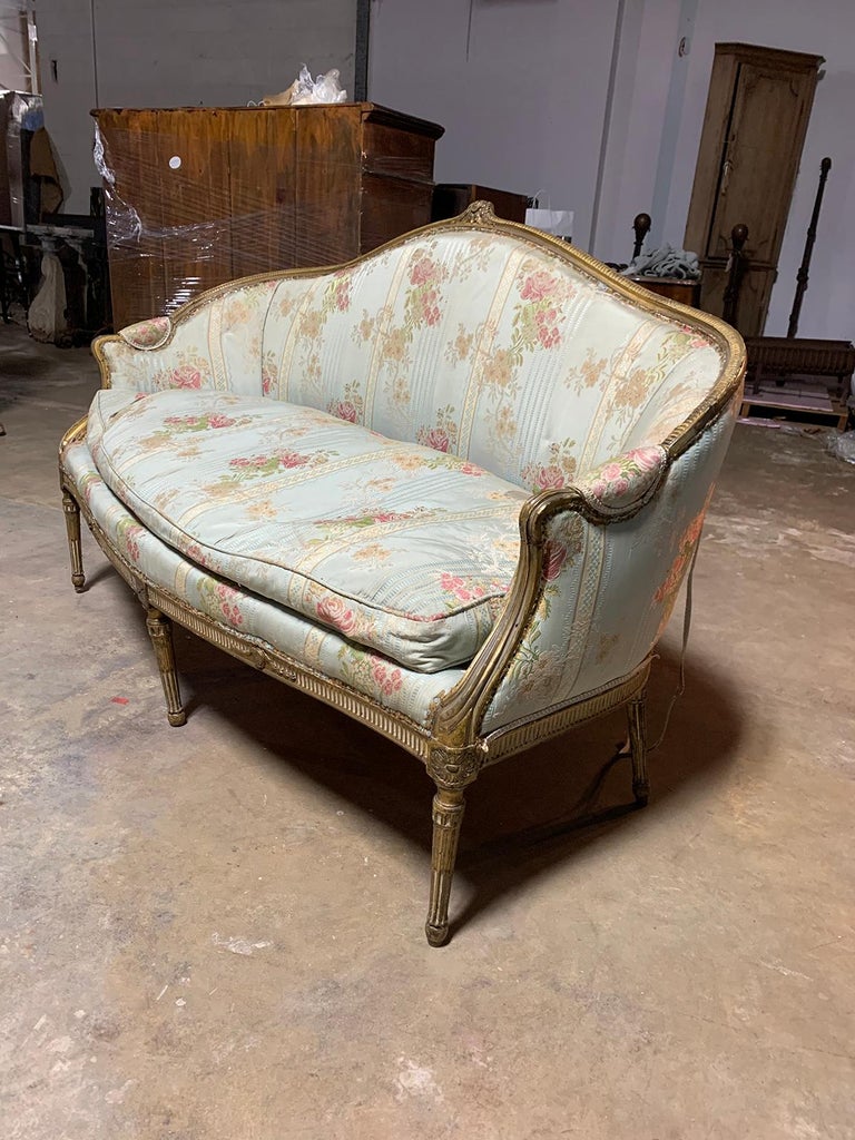 Small 19th Century George III Style Carved and Painted Settee at 1stDibs