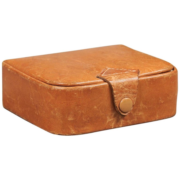 Small Antique Camalier and Buckley Leather Case with Buttoned Strap For ...