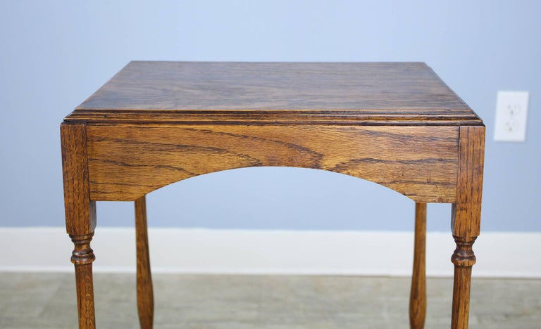 Small Antique Oak Side Table at 1stDibs | small antique tables, vintage ...