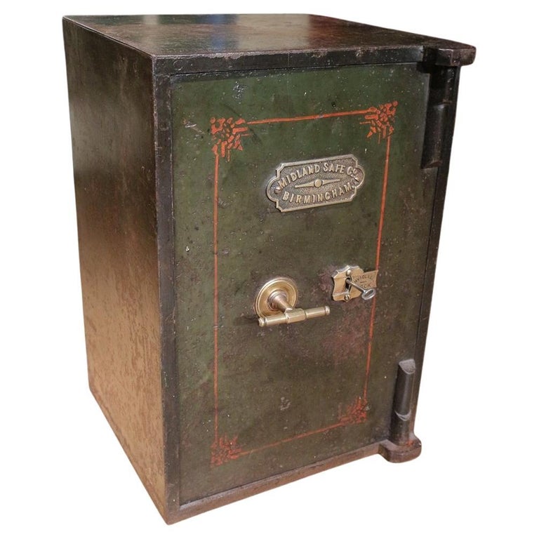 Small antique safe at 1stDibs