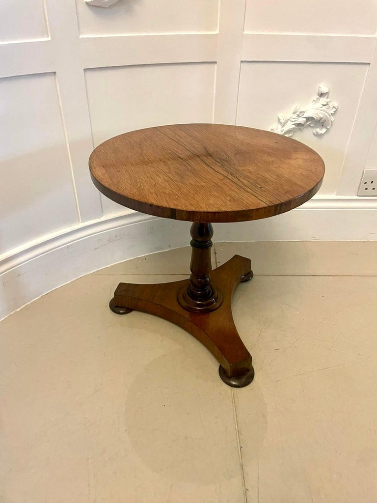 Small Antique Victorian Quality Rosewood Lamp Table For Sale at 1stDibs