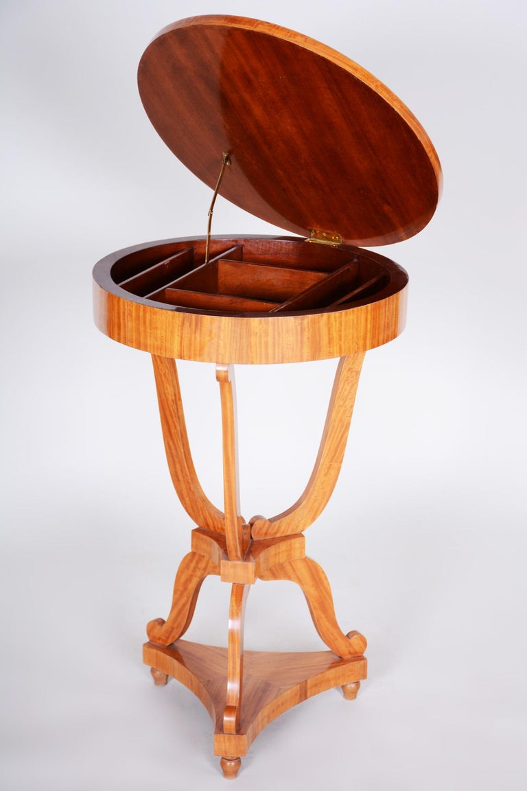 Small Biedermeier Rounded Table, Bohemia 1830-1839, Shellac Polish ...