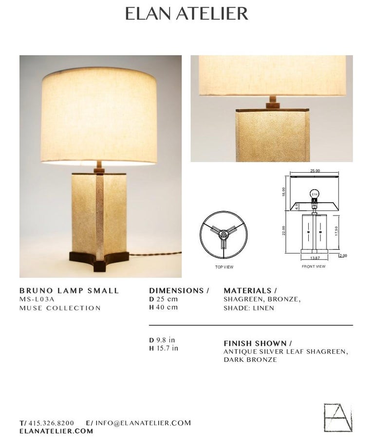 Petite lampe Bruno en galuchat et bronze par Elan Atelier, EN STOCK En vente sur 1stDibs