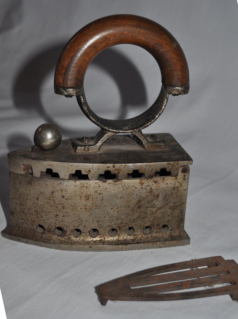Small Coal Ironing, circa 1900 For Sale at 1stdibs