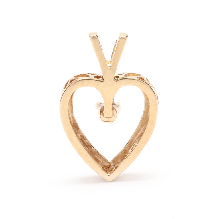 Small Diamond Heart Pendant, 14KT Yellow Gold For Sale at 1stDibs