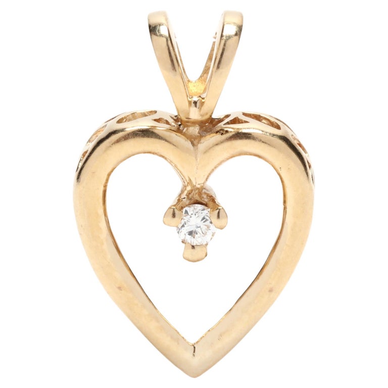 Small Diamond Heart Pendant, 14KT Yellow Gold For Sale at 1stDibs