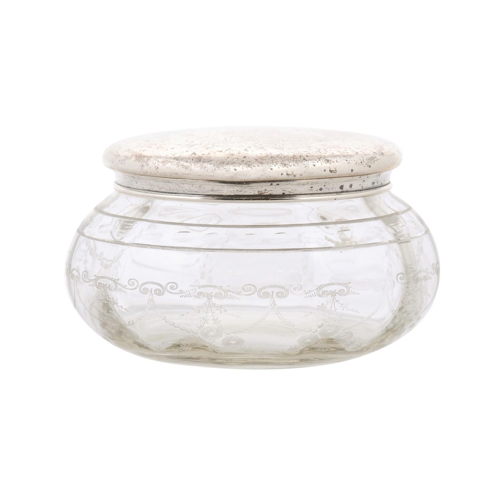 English Victorian Set of 3 Vanity Jars For Sale at 1stDibs