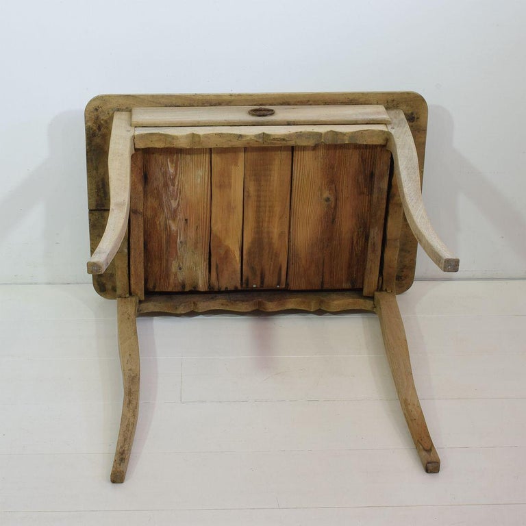 Small French 18th Century Louis XV Table For Sale at 1stDibs