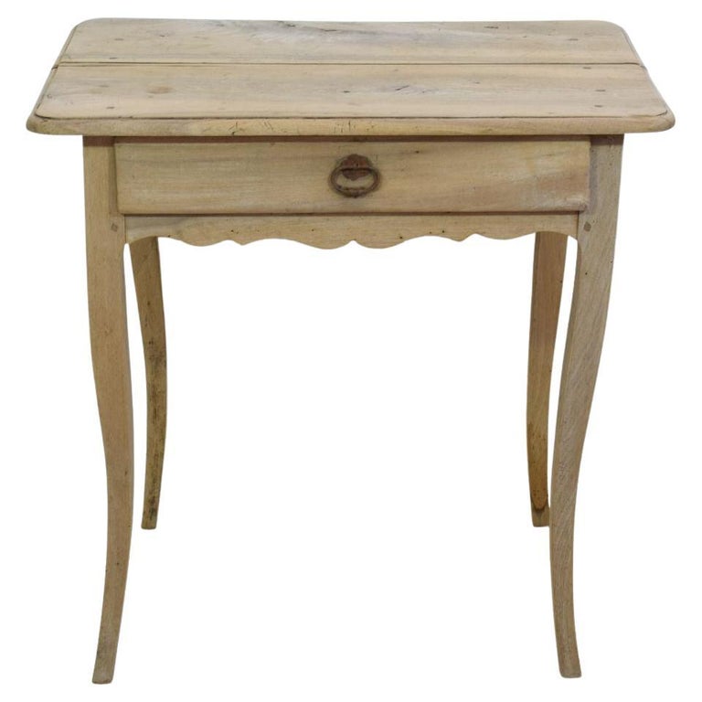 Small French 18th Century Louis XV Table For Sale at 1stDibs