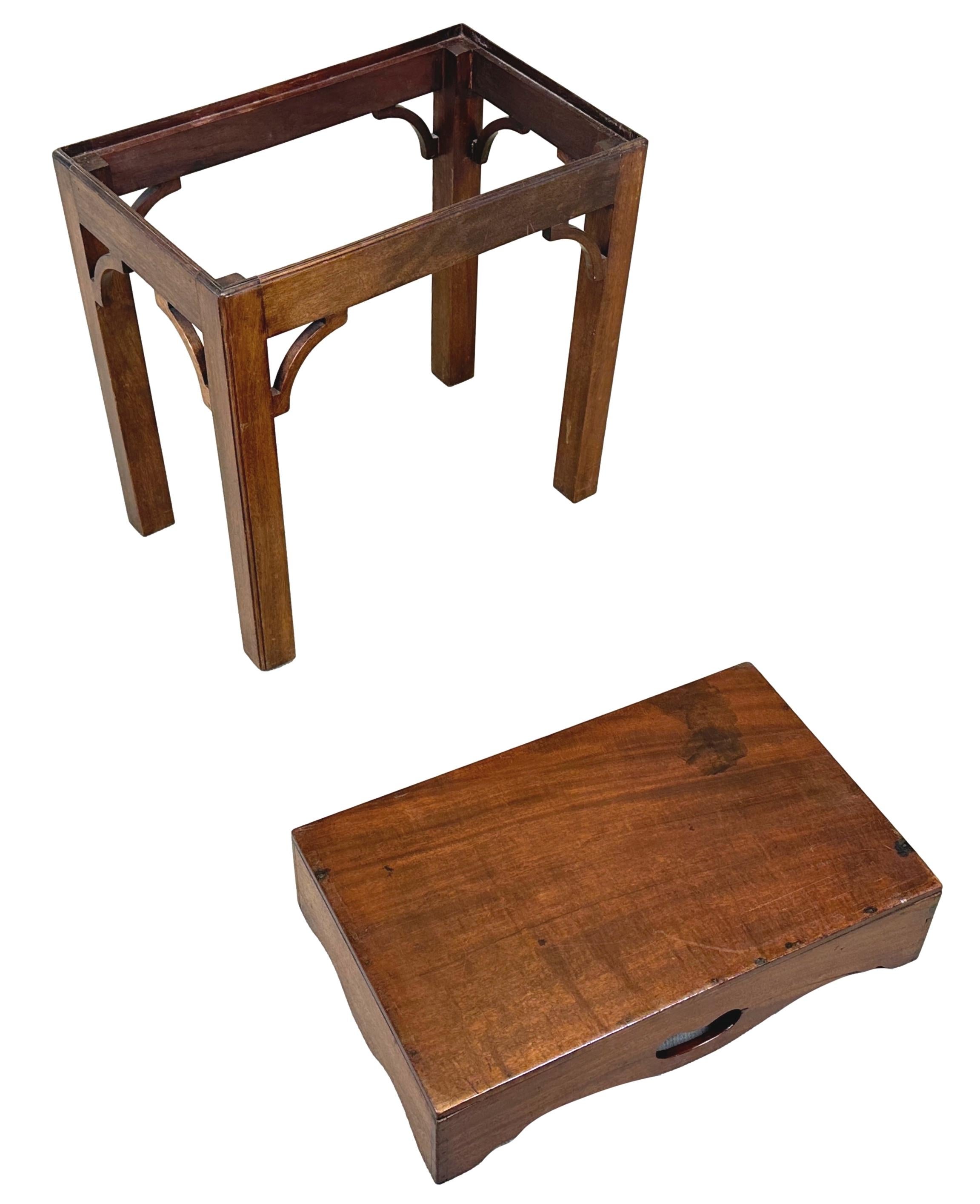 Small Georgian Mahogany Butlers Tray on Stand For Sale at 1stDibs