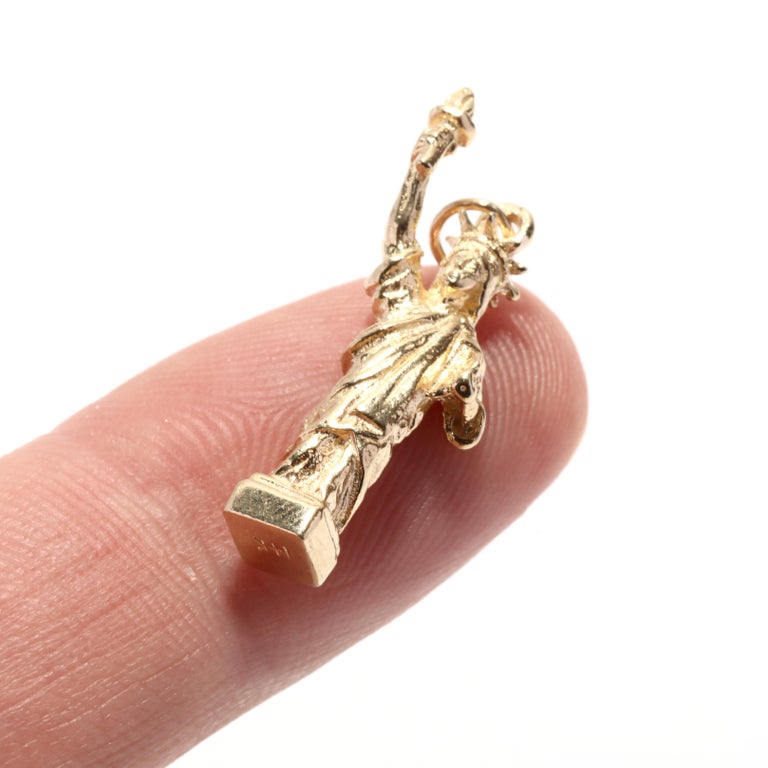 Small Gold Statue of Liberty Charm, 14k Yellow Gold, Solid For Sale at ...
