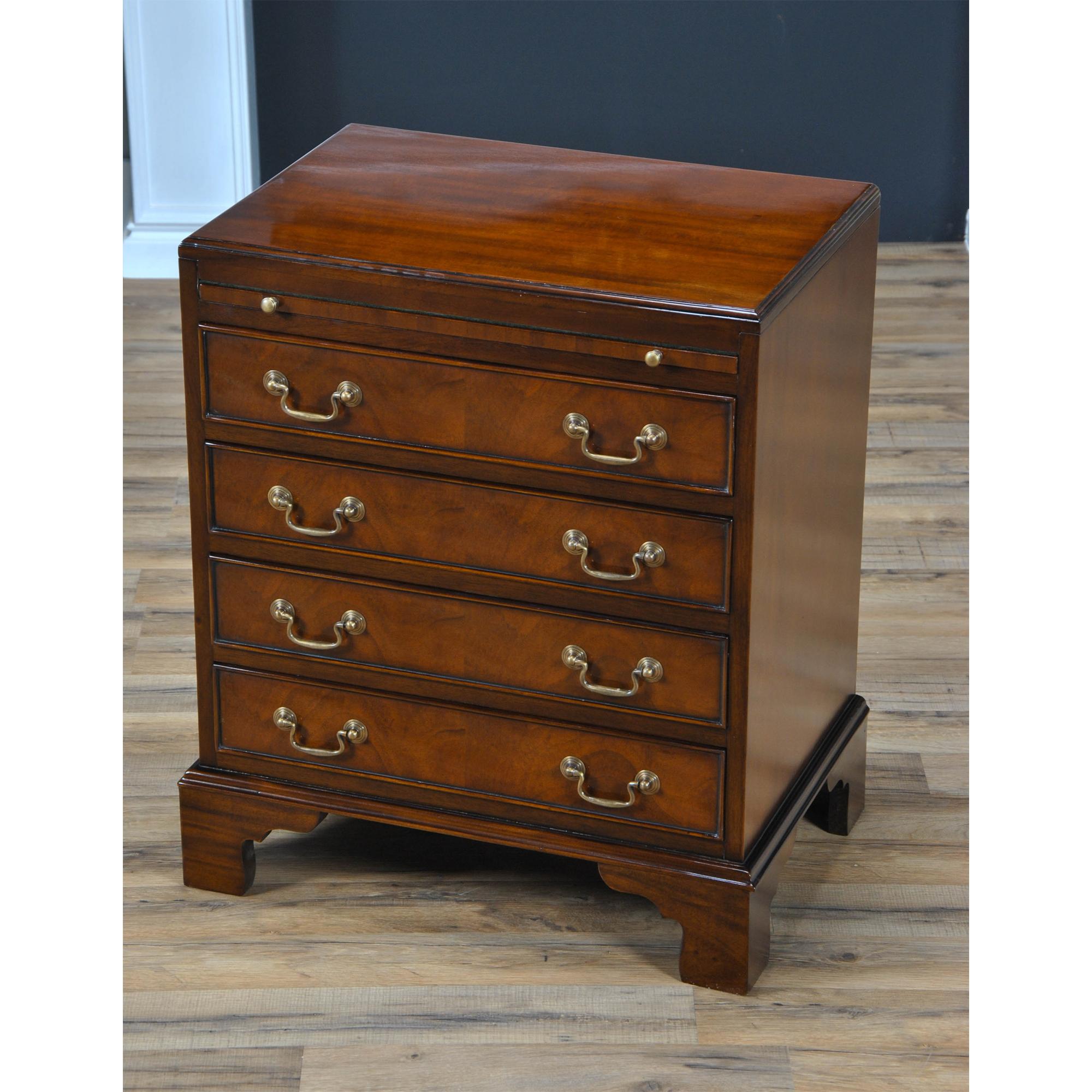 Small Mahogany Campaign Chest For Sale at 1stDibs