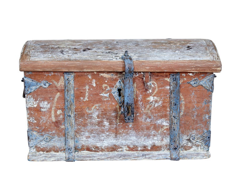 Small Mid 19th Century Swedish Painted Pine Strong Box For Sale at 1stDibs