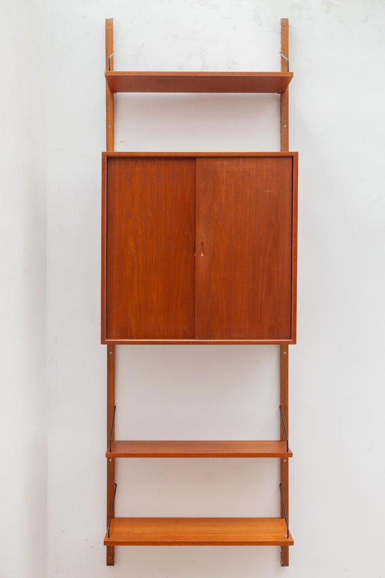 Small Modern Modular Teak Wall Unit by Poul Cadovius for Cado 1960's ...