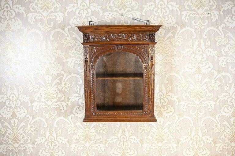 Small Oak Wall Cabinet from the Early 20th Century For Sale at 1stDibs