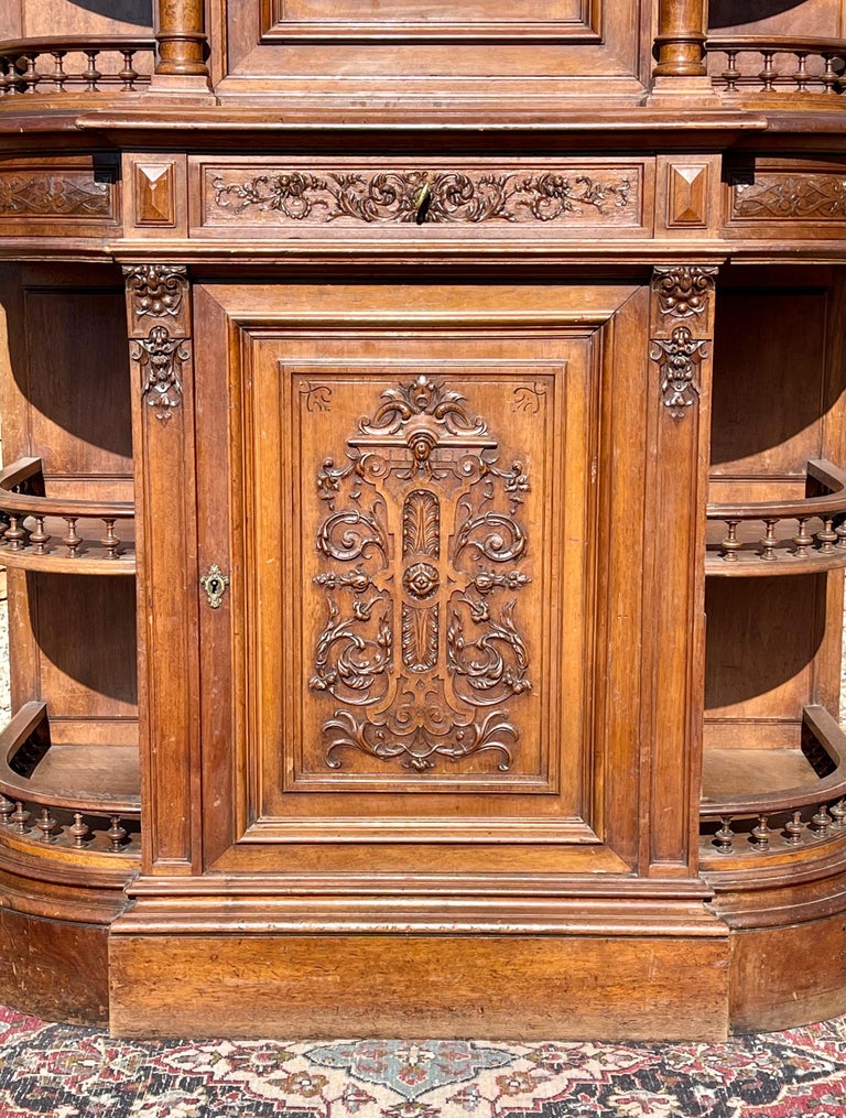 Small Renaissance Style Walnut Buffet, 19th century For Sale at 1stDibs