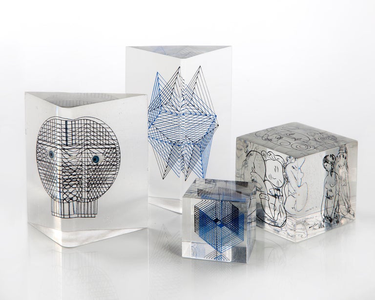 Small Sculpture in Plexiglass with Embedded Abstract Image For Sale at ...