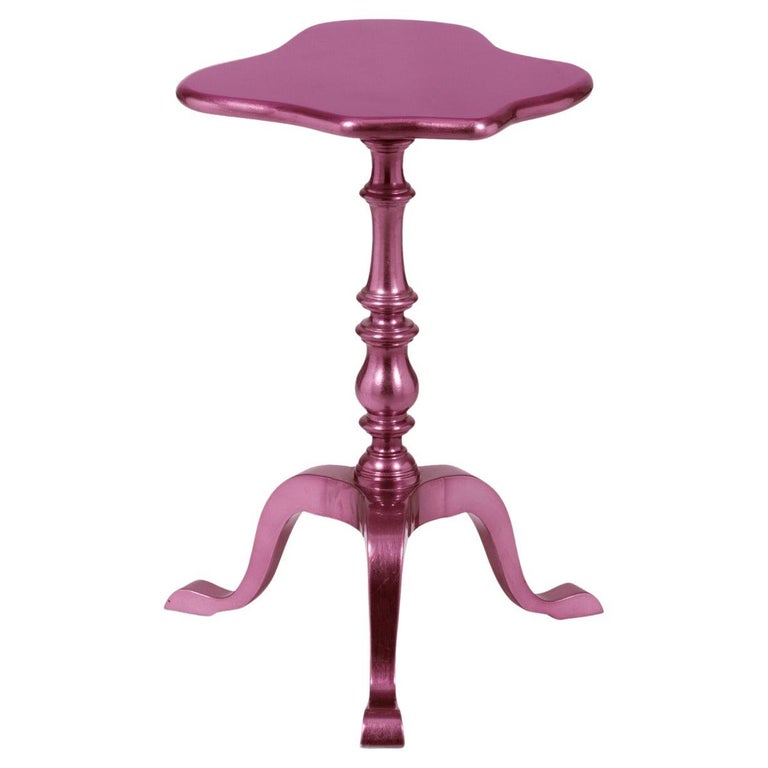 Small Table in Peinted Red Wood For Sale at 1stDibs