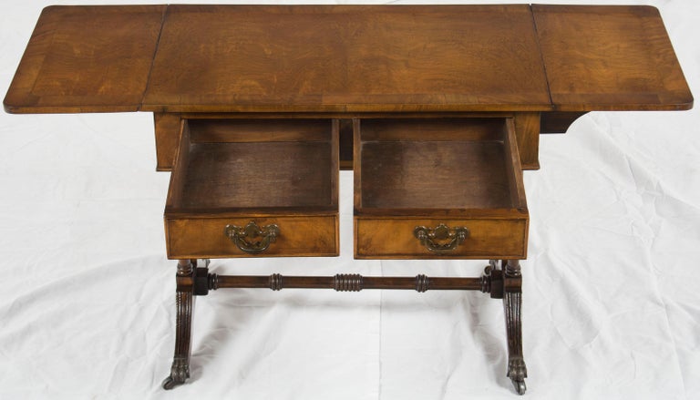 Small Two-Drawer Drop Leaf Coffee Cocktail Table For Sale at 1stDibs