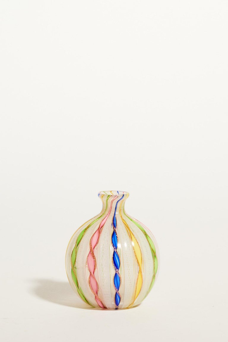 Small Venetian Orb Vase For Sale at 1stDibs