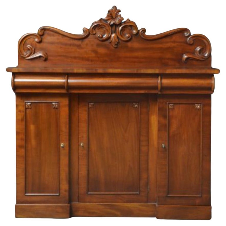 Small Victorian Mahogany Sideboard For Sale at 1stDibs