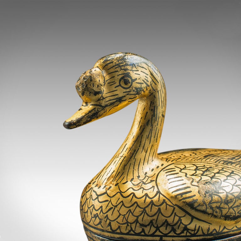 Small Vintage Chinese Goose Pot, Lacquer, Decorative, Trinket Box, Art ...