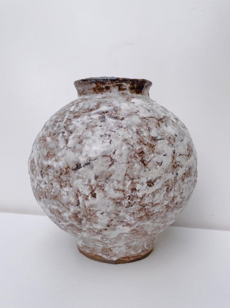 Small White Rituals Vase by Lisa Geue For Sale at 1stDibs