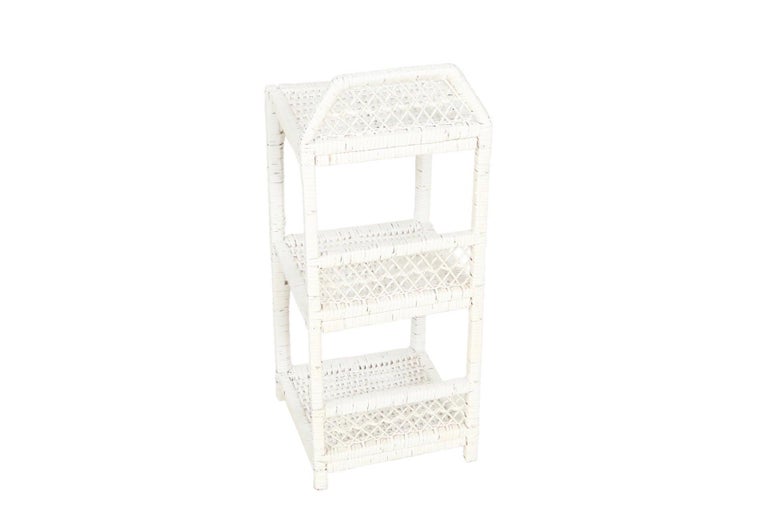Small White Wicker Étagère For Sale at 1stDibs