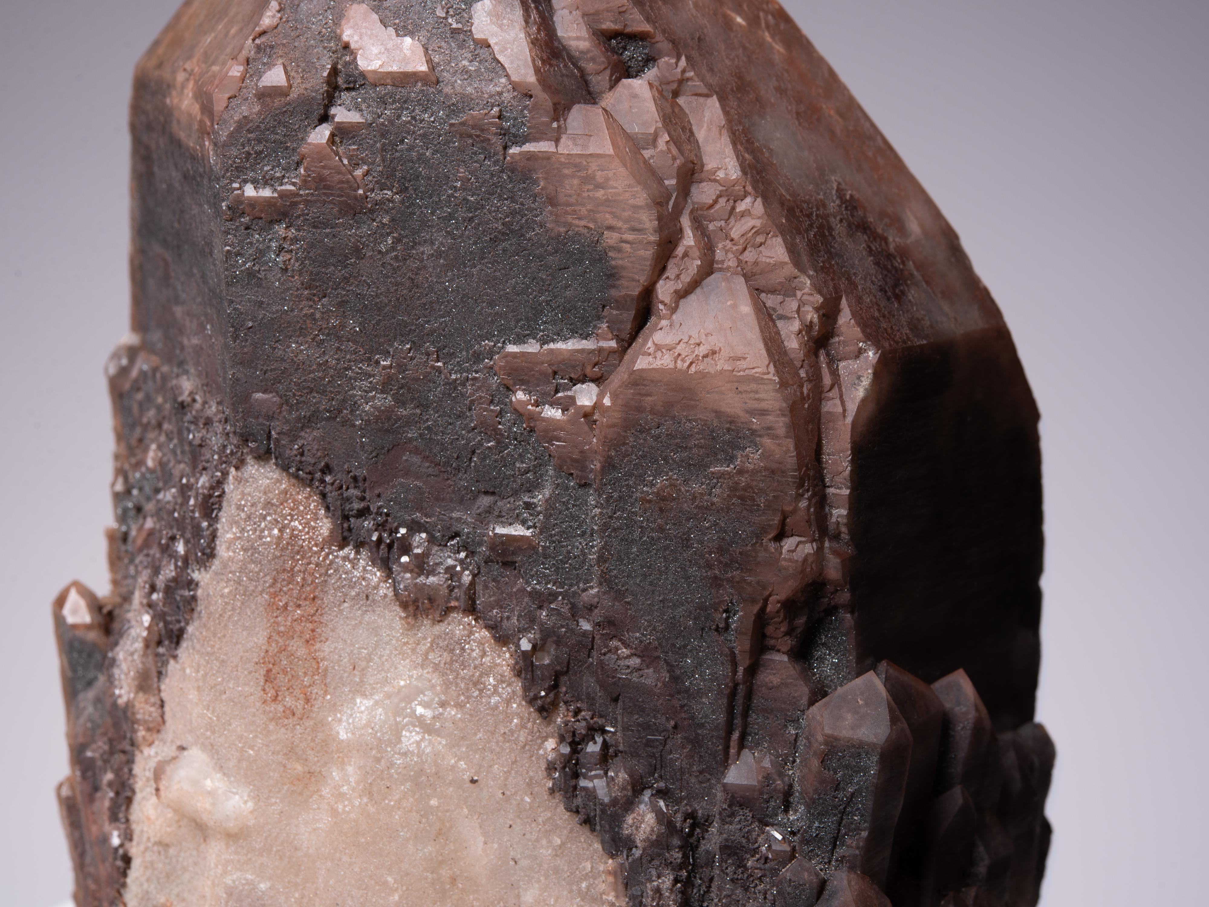 Smoky Oxide Quartz with Hematite Inclusions For Sale at 1stDibs