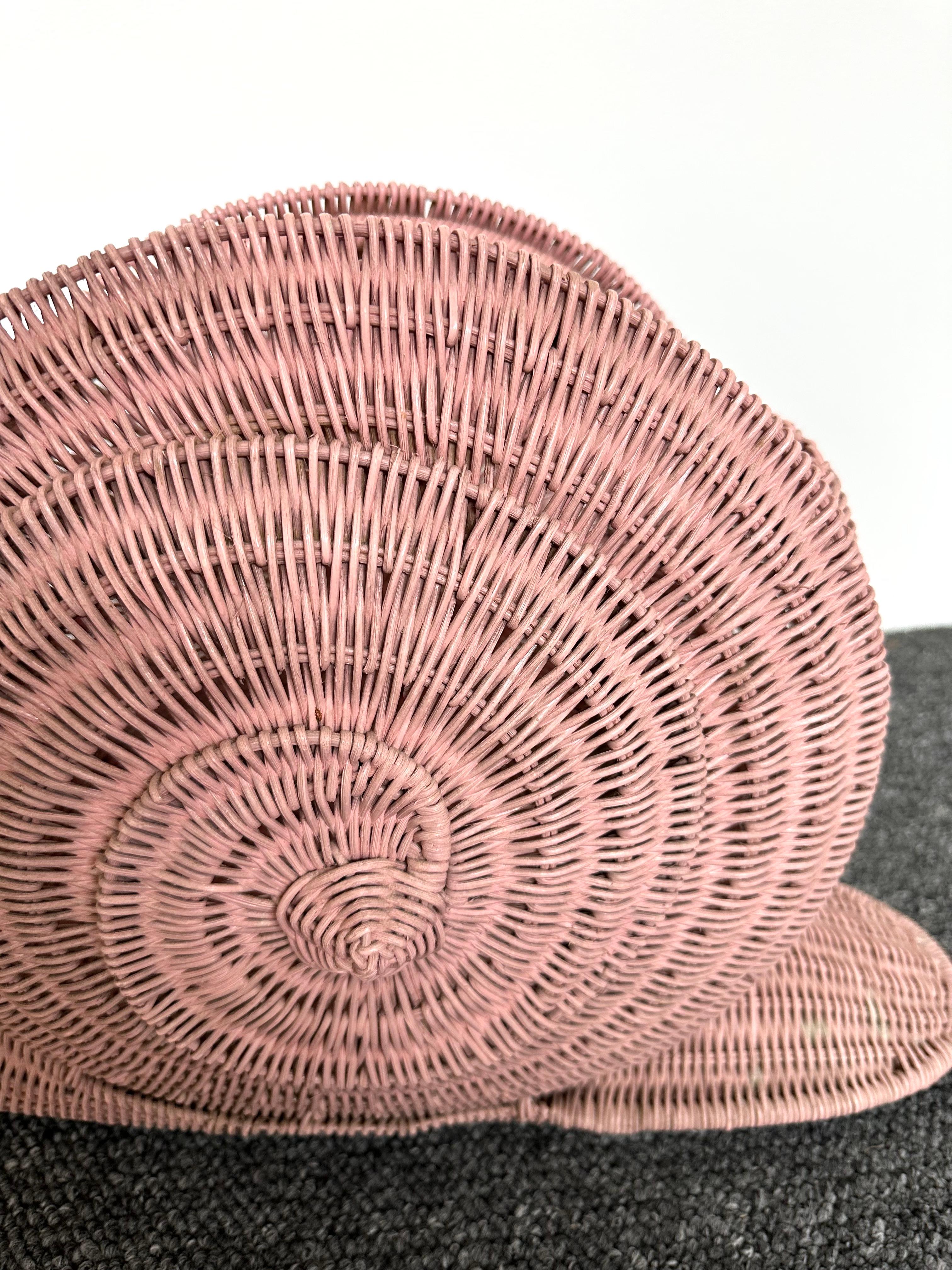 Snail Pink Rattan Magazine Rack, Italy, 1970s For Sale at 1stDibs ...