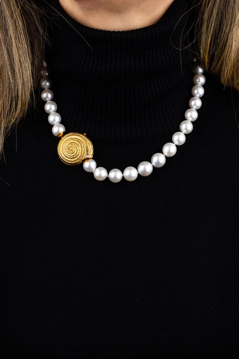 Snail Shell Pearl Necklace with Watch-Like Clasp For Sale at 1stDibs