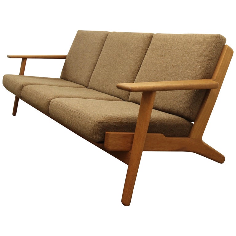 Sofa by Hans J. Wegner GE290 For Sale at 1stdibs