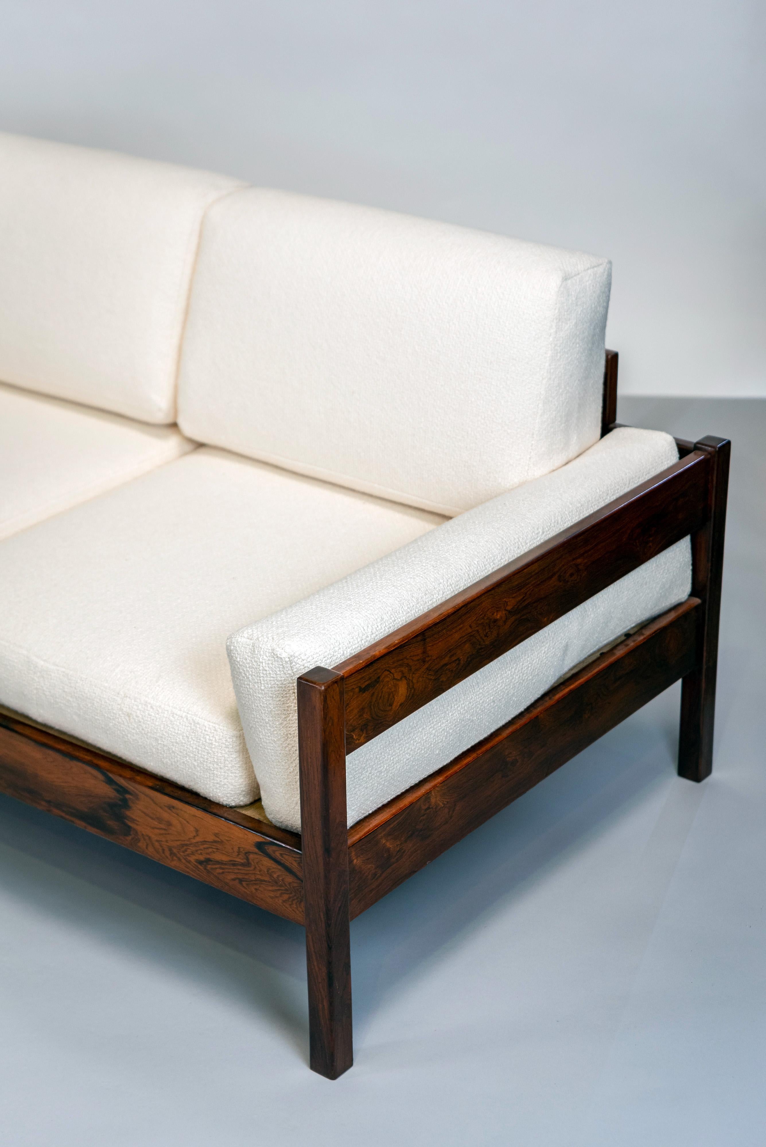 Sofa Celina Zilberberg, c. 1960 For Sale at 1stDibs | celina sofa