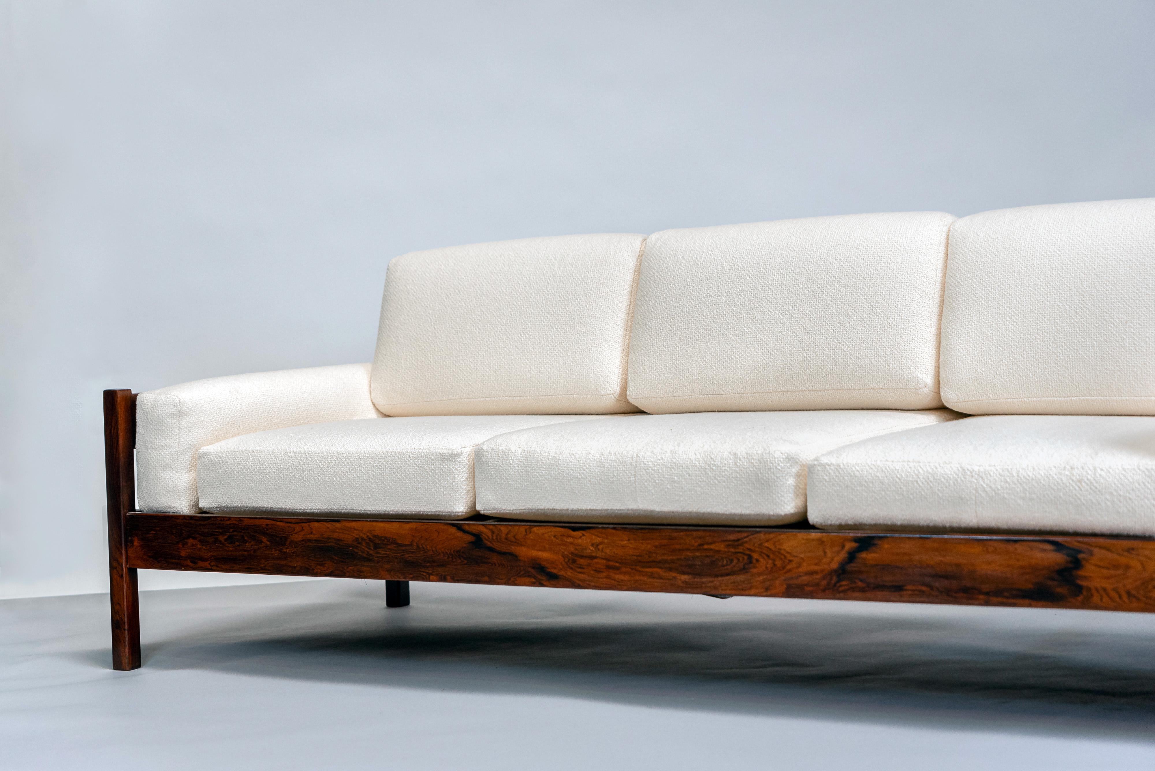 Sofa Celina Zilberberg, c. 1960 For Sale at 1stDibs | celina sofa