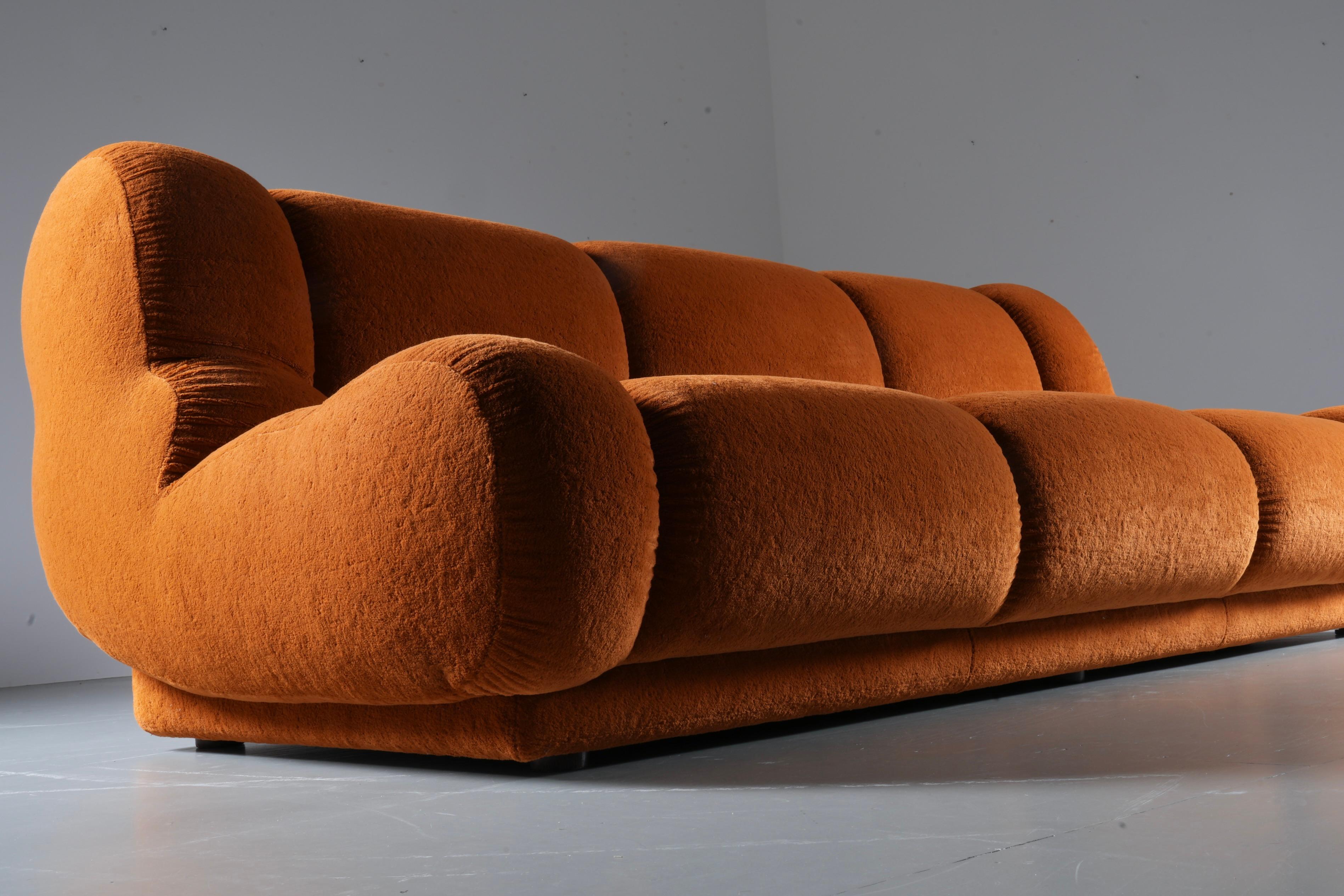 Soft 3-seat Sofa in original Orange / rusty Brown Velvet, Italy, 1970's ...