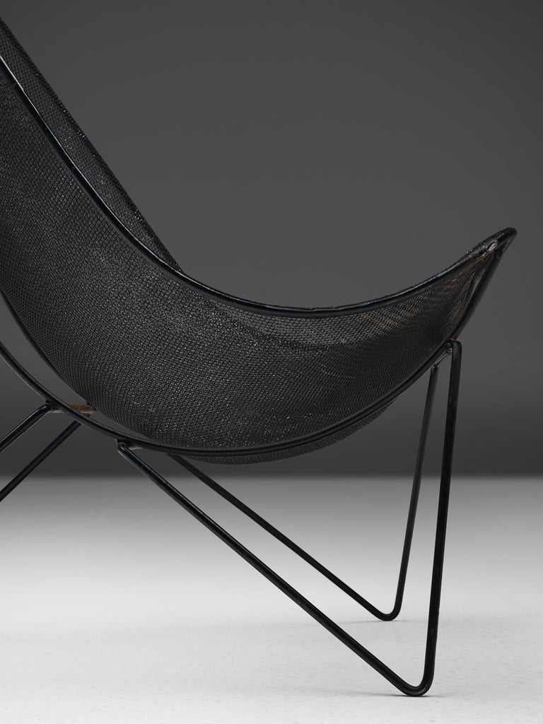 Sol Bloom Grand Patio Scoop Chair and Table For Sale at 1stDibs