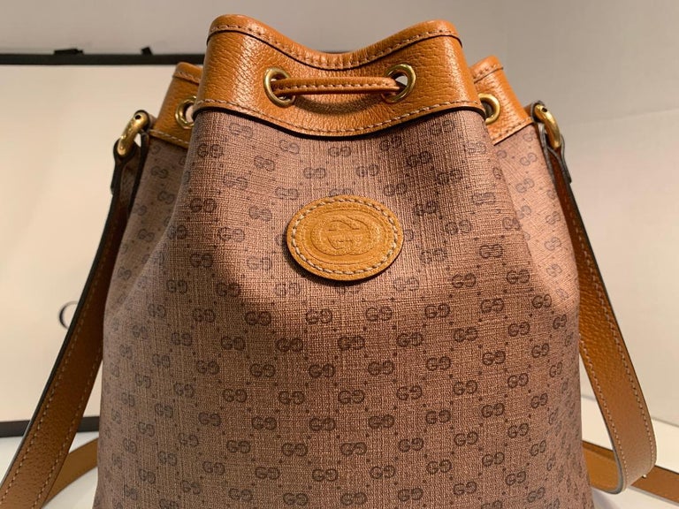 SOLD OUT Gucci Mickey Mouse Year of the Rat Bucket Bag Purse at 1stDibs ...
