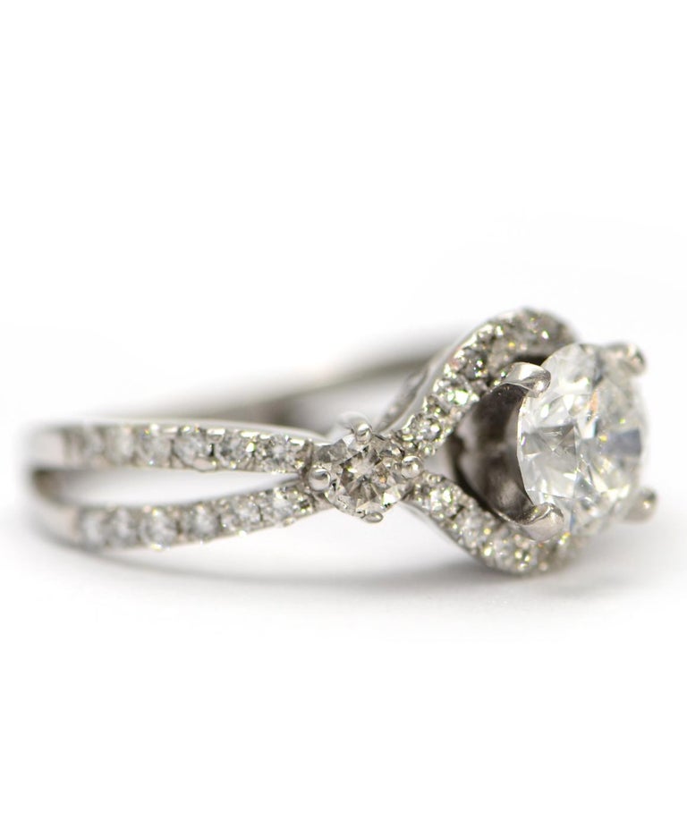 Solid 18 Karat White Gold 1.20 Carat Diamond Spilt Shank Ring 4.4 Grams ...