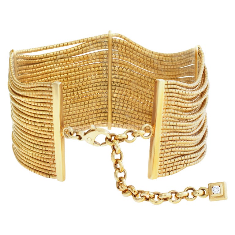 Solid Multi-String Bracelet in 18 Karat Yellow Gold For Sale at 1stDibs