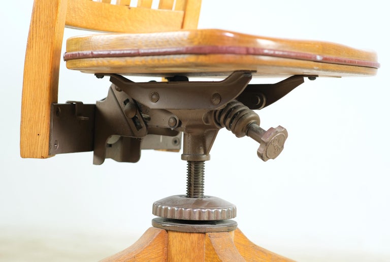 Solid Oak Swivel Bankers Chair w/ Wheels and Adjustable Steel Frame For ...
