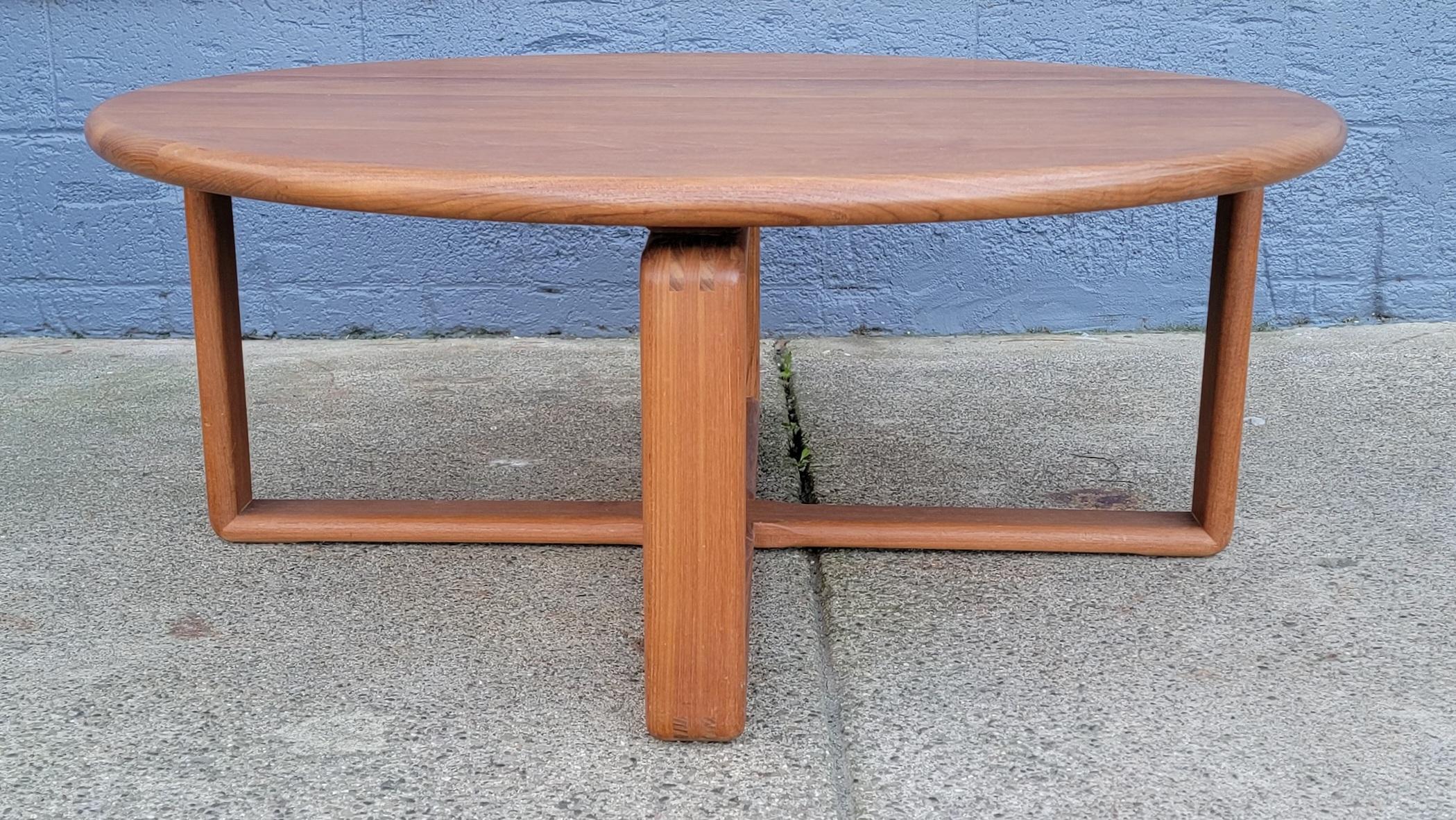 Solid Teak Danish Modern Round Coffee Table at 1stDibs